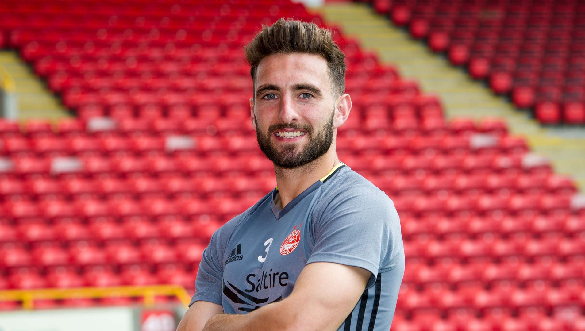 Aberdeen FC - Shinnie signs contract extension